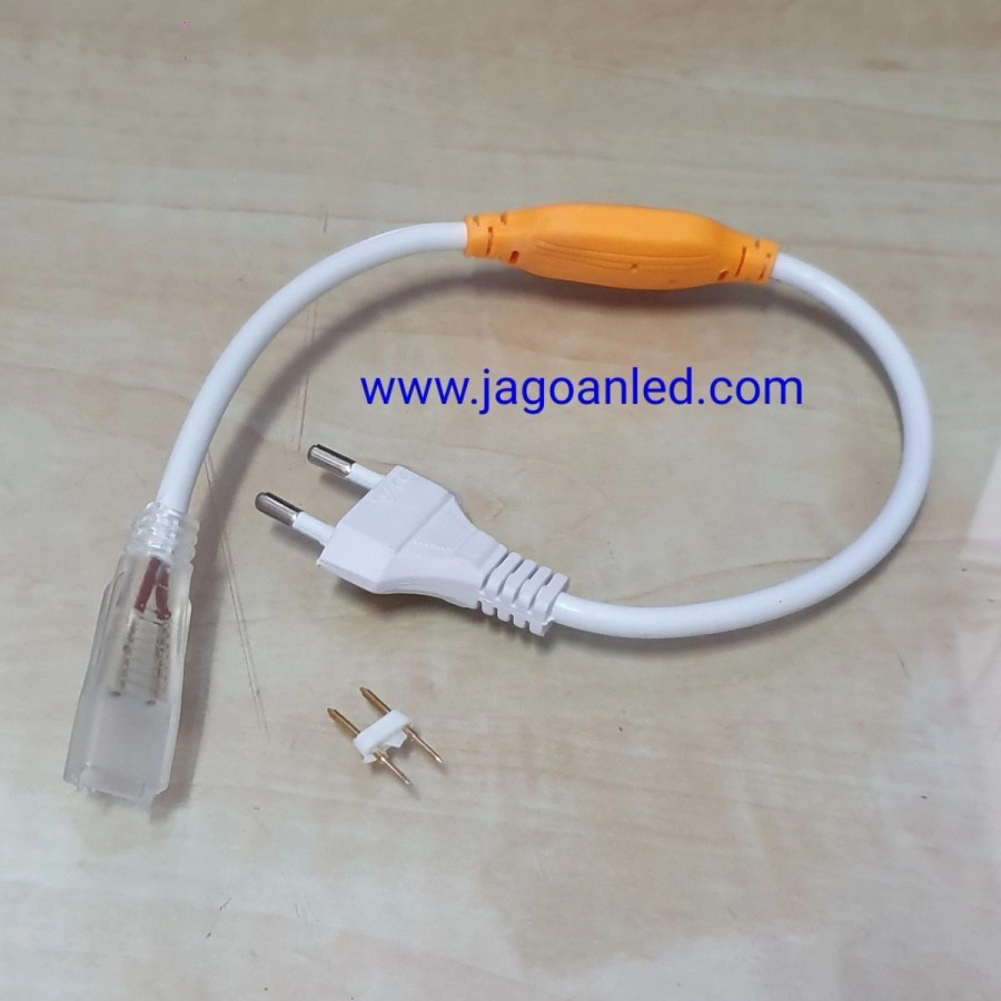 Jual Socket Colokan Adaptor Soket Lampu LED Strip Selang LED Strip 5050 ...