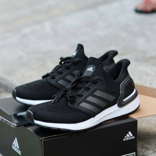 Harga Ultraboost 2020 Original Terbaru Mar 2025 | BigGo Indonesia