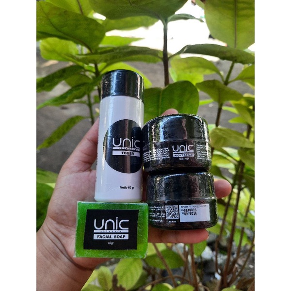 Jual 100% ORI ECER UNIC SKINCARE HASIL TERLIHAT DALAM 3 HARI PEMAKAIAN | Shopee Indonesia