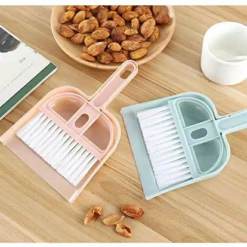 Jual JMall - MINI DUSTPAN / SAPU MINI SET SAPU DAN PENGKI MINI ...