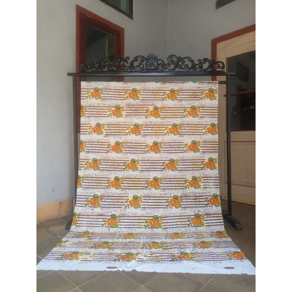 Jual Kain batik motif bunga anggrek (andini bulan) | Shopee Indonesia