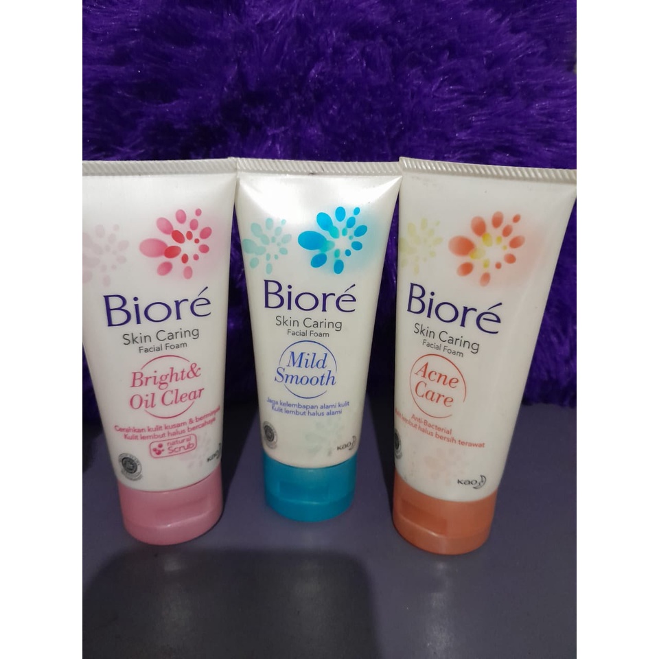 Jual Biore Skin Caring Facial Foam 40g Acne Care | Shopee Indonesia