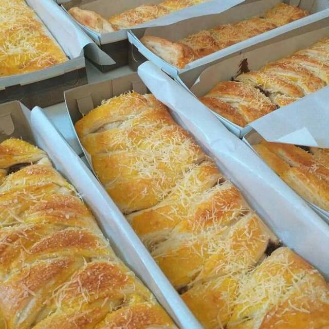 Jual Strudel (makanan khas cileungsi) Indonesia|Shopee Indonesia