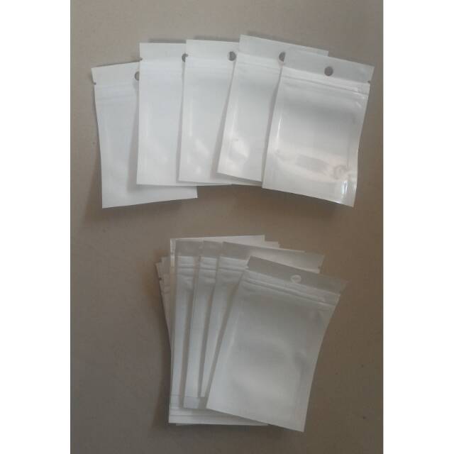Jual POUCH PUTIH KOMBINASI BENING UNTUK MASKER 10GR DAN 20GR | Shopee ...