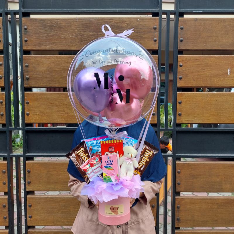 Jual Bucket Balon/Balon Ucapan/Bouquet snack Kode 012 - miki florist ...