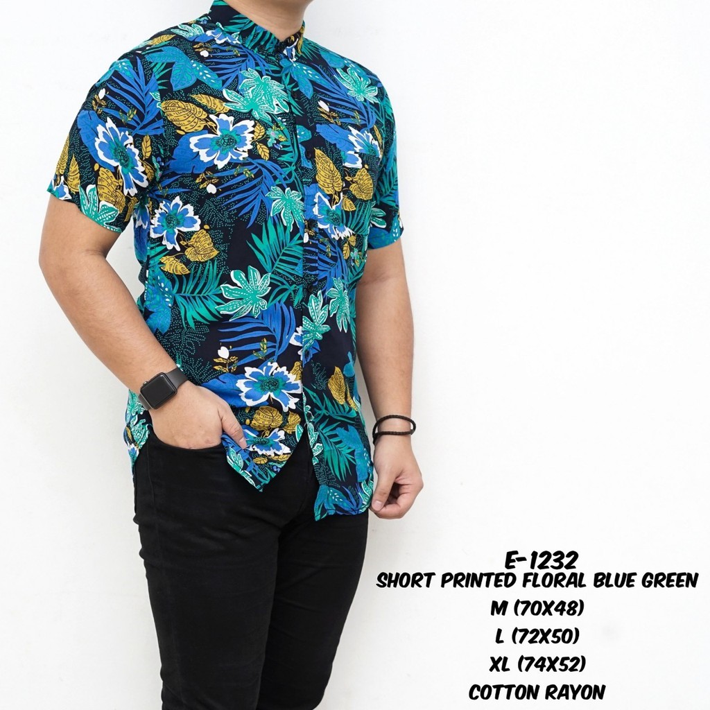 Gambar Kemeja Motif Bunga Pria - Juwitala
