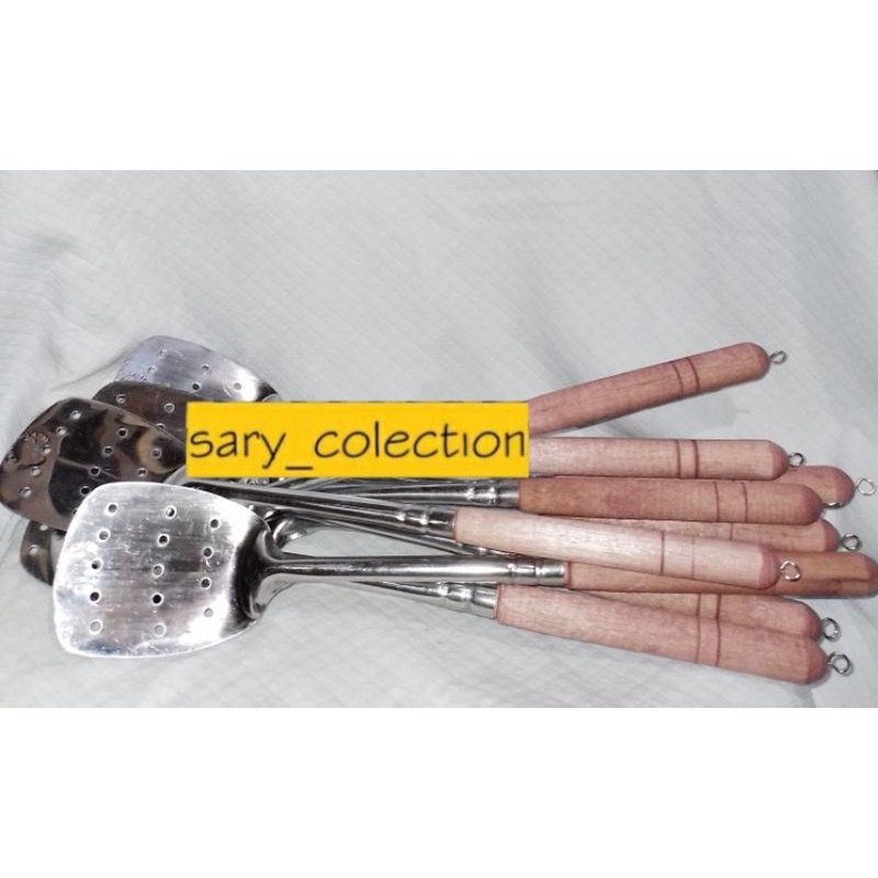 Jual Sotil / Spatula Stainless Gagang Kayu Permukaan Berlubang | Shopee ...