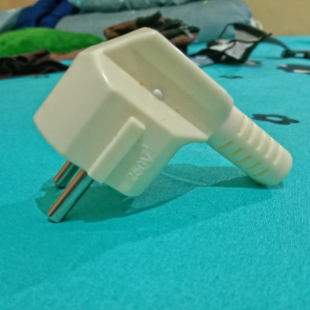 Jual Steker arde Kuningan SNI colokan | Shopee Indonesia