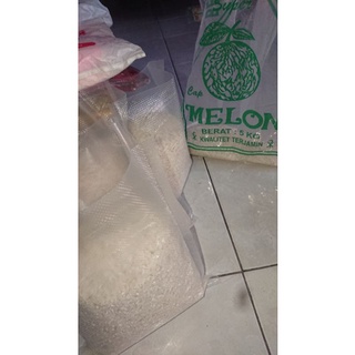 Jual beras melon. kemas VACUM ( 1KG) | Shopee Indonesia
