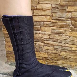 Jual Sepatu monyet , Sepatu booth , sepatu bruce lee , sepatu ninja ...