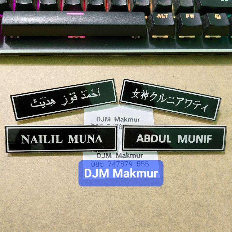 Jual name tag grafir, nama dada akrilik grafir dua lapis | Shopee Indonesia