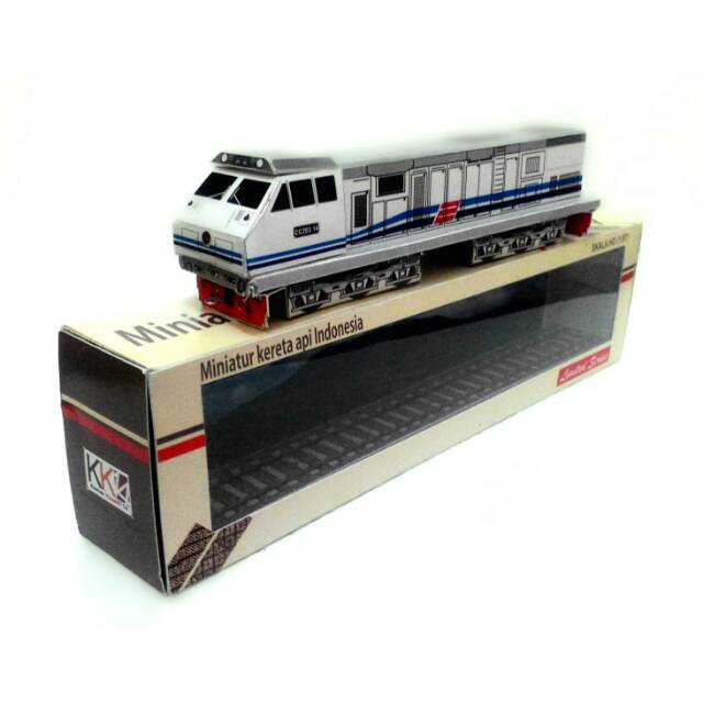 Jual Lokomotif cc203 putih biru - miniatur kereta api indonesia ...