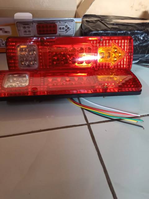 Jual Lampu Rem led futura / lampu rem led l300 / Lampu rem led kijang ... Jual Lampu Rem led futura / lampu rem led l300 / Lampu rem led kijang ...