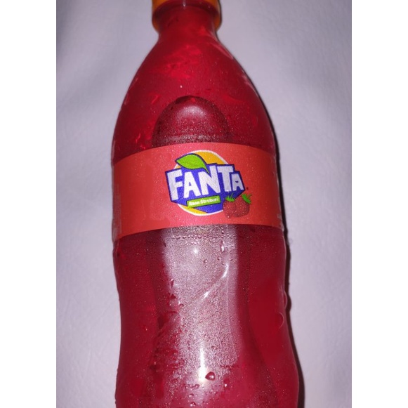 Jual Fanta strawberry 250 ml | Shopee Indonesia