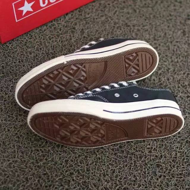10 Rekomendasi Sepatu converse 70s PENDEK GLOSSY HITAM PUTIH premium ...