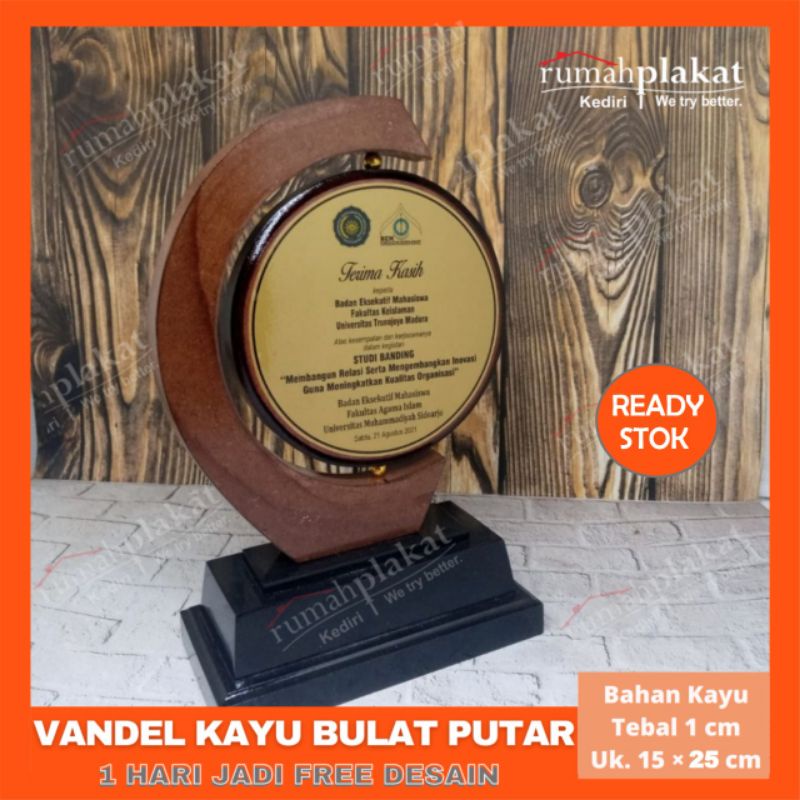 Jual Vandel Kayu Murah | Plakat Kayu | Plakat PKL | Bulat Putar ...