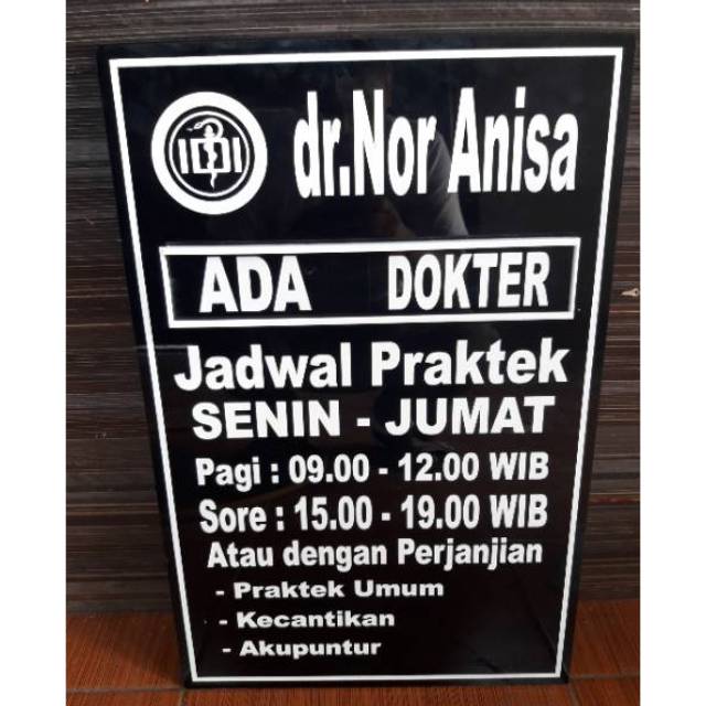 Papan nama dokter Geser akrilik sign label dokter acrylic | Shopee ...