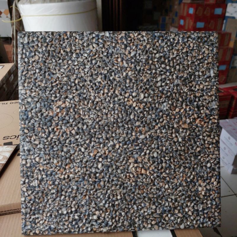 Jual KERAMIK 40X40 BATU KASAR TIMBUL / BATU SIKAT TIMBUL | Shopee Indonesia