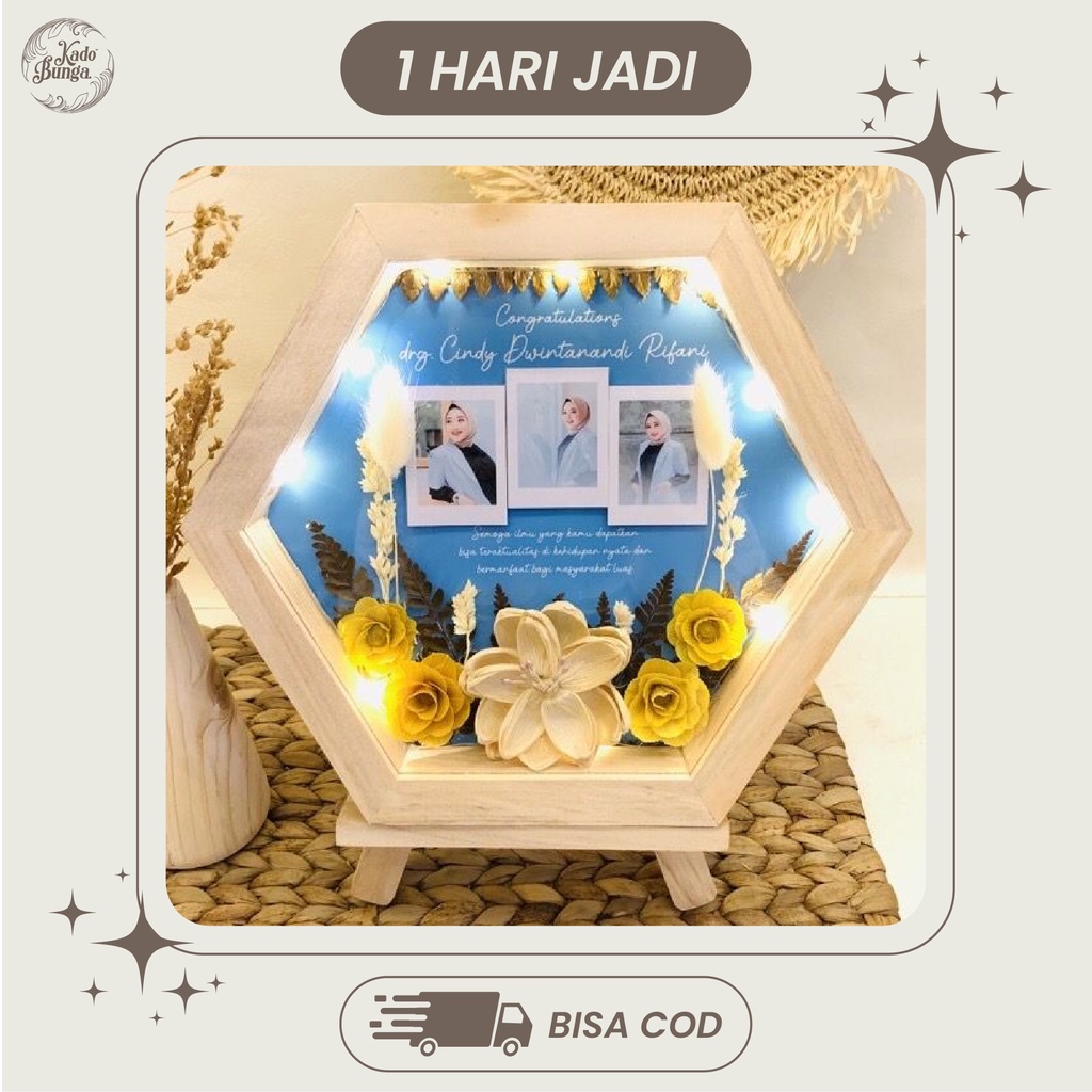 Jual KADO HADIAH PREMIUM FRAME 3D HEXAGONAL DOBEL BUNGA KERING POLAROID UNTUK PERNIKAHAN/ULTAH ...