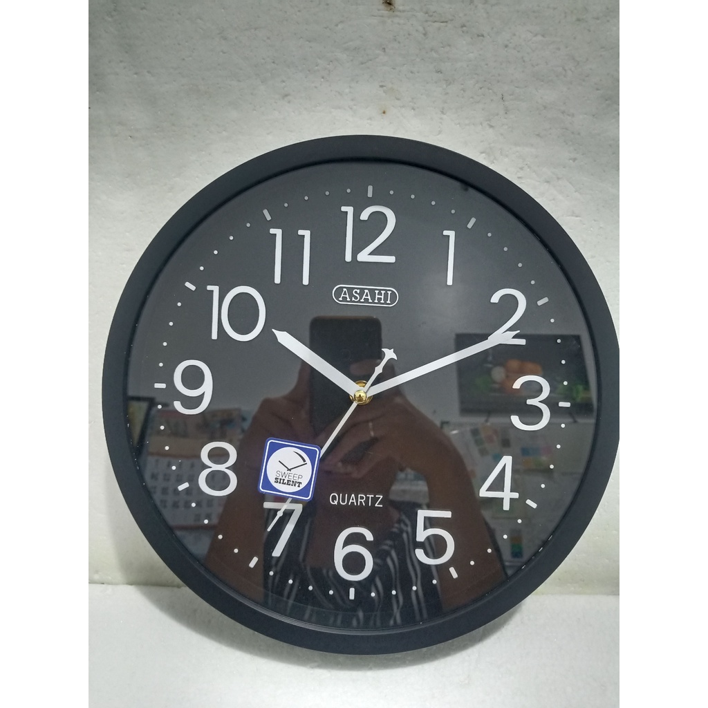 Jual Jam dinding asahi A-082/082B (putih/hitam) | Shopee Indonesia