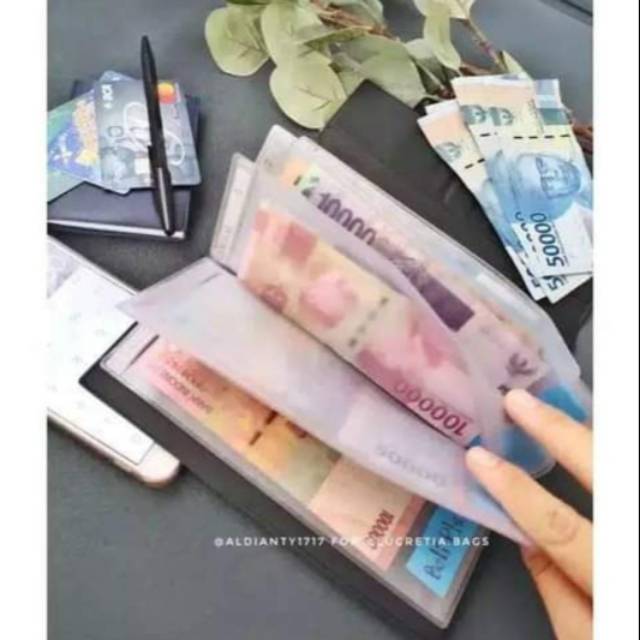 Jual Dompet bulanan | Shopee Indonesia