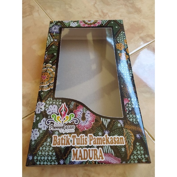 Jual box batik /sovenir batik /hampers batik | Shopee Indonesia