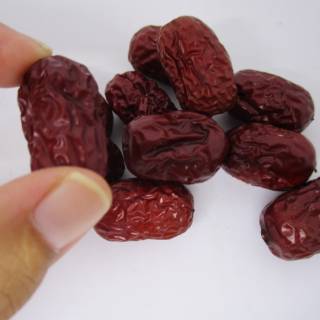 Ang Cho / Angcho / Hung Cao / Kurma China (100 gram) | Shopee Indonesia