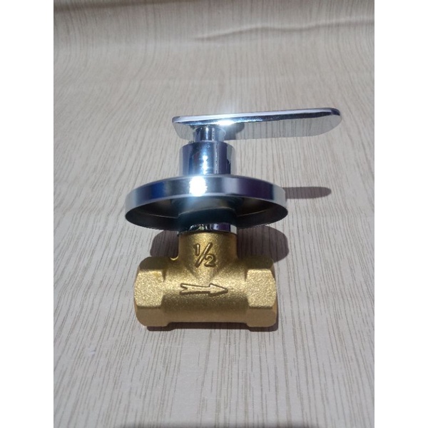 Jual stop kran taman dingin kran wall shower dinding kuningan | Shopee ...