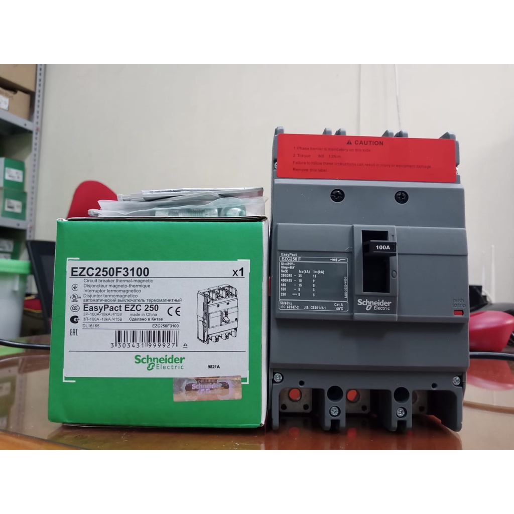 Jual MCCB Schneider EZC250F 3x100A EZC250F3100 EZC 250 F 3P 100A EasyPact | Shopee Indonesia