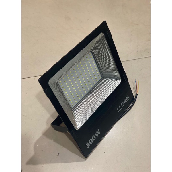 Jual Lampu Sorot Led Floodlight 300 Watt 300W lampu tembak outdoor ... Jual Lampu Sorot Led Floodlight 300 Watt 300W lampu tembak outdoor ...