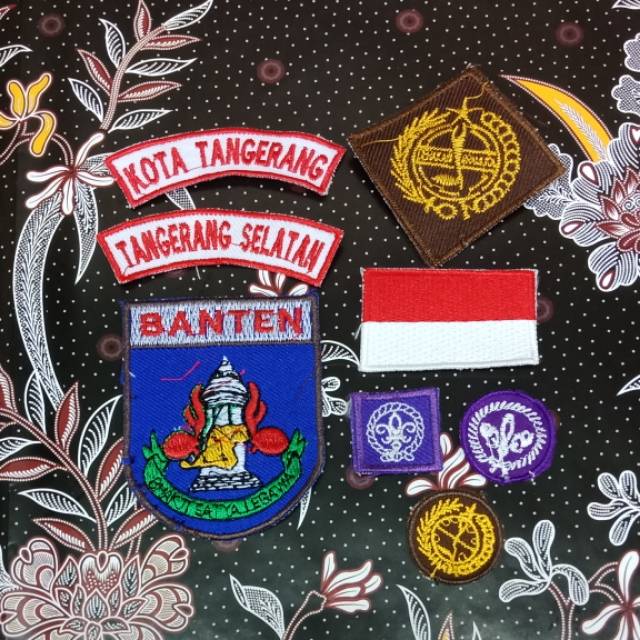 Jual Badge Lokasi Seragam Pramuka / Lambang Seragam Pramuka Indonesia ...
