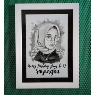 Jual PIGURA FRAME MINIMALIS PUTIH & HITAM UKURAN 10Rs 20 cm x 30 cm ...