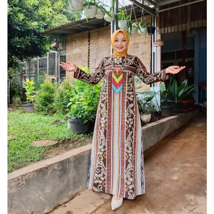 Jual gamis tenun Troso Zahrain coksu elegan | Shopee Indonesia