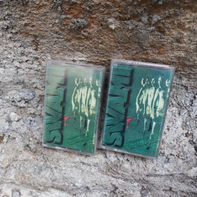 Jual Kaset pita iwan fals "album swami 1 bento" | Shopee Indonesia
