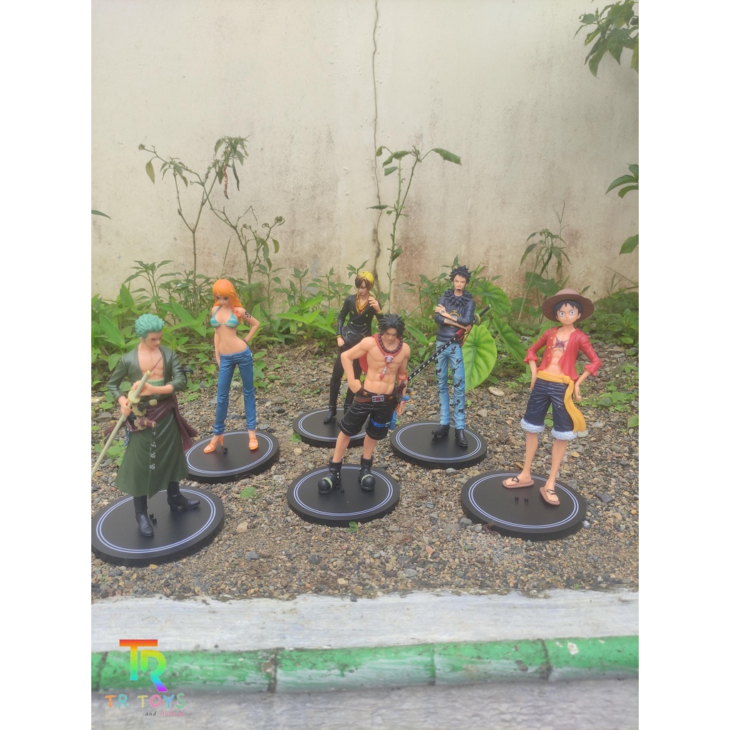 Jual Action Figure One Piece Bootleg A - Luffy Zoro Sanji Nami Law Ace ...