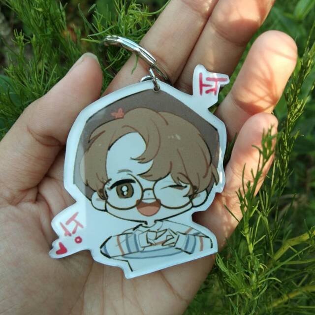 Jual Keychain acrylic custom (custom gantungan kunci akrilik) | Shopee ...