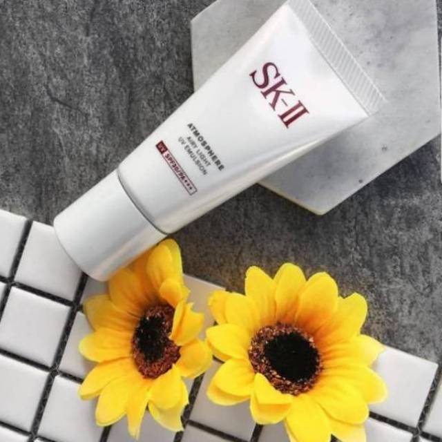 Jual SK-II SKII SK 2 ATMOSPHERE AIRY LIGHT UV CREAM SPF 50 + / PA ++++ SUNSCREEN | SUNBLOCK 30g ...