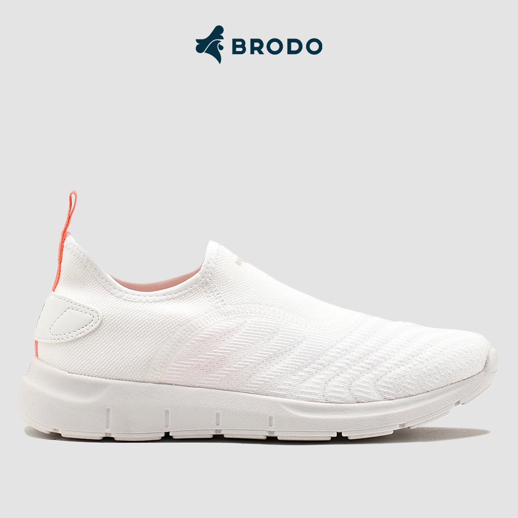 Jual BRODO - Sneakers Active Kaze Racer Slip On All White | Shopee ...