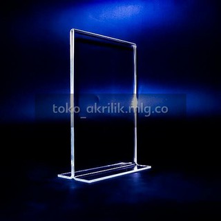 Jual acrylic display stand kertas , brosur a6 / akrilik a6 Indonesia ...