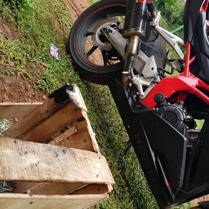 Jual Jual Knalpot Cbr250Rr Akrapovic Original Promo | Shopee Indonesia Jual Jual Knalpot Cbr250Rr Akrapovic Original Promo | Shopee Indonesia