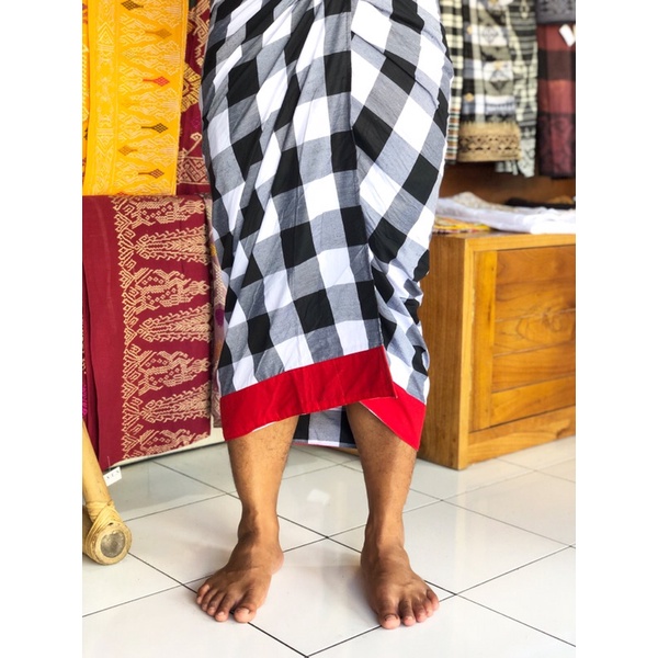 Jual Saput Poleng Tepi Merah / Barak | Shopee Indonesia