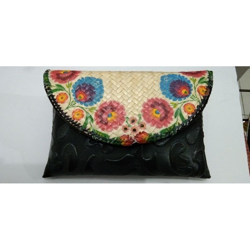 Jual Dompet anyaman daun pandan | Shopee Indonesia