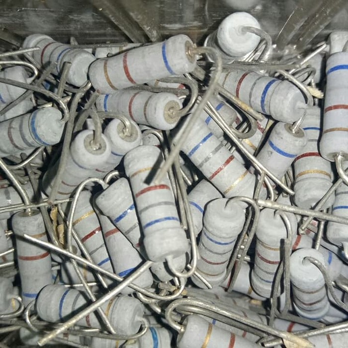 Jual Resistor 2W R 2 Watt 680 ohm | Shopee Indonesia