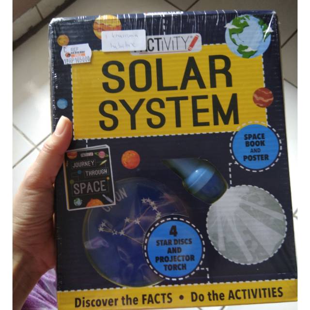 Jual Solar System Book with torch (BOOKED) | Shopee Indonesia