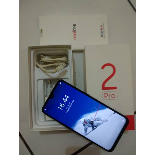 Realmi 2 pro ram 8/128 spek gaming | Shopee Indonesia