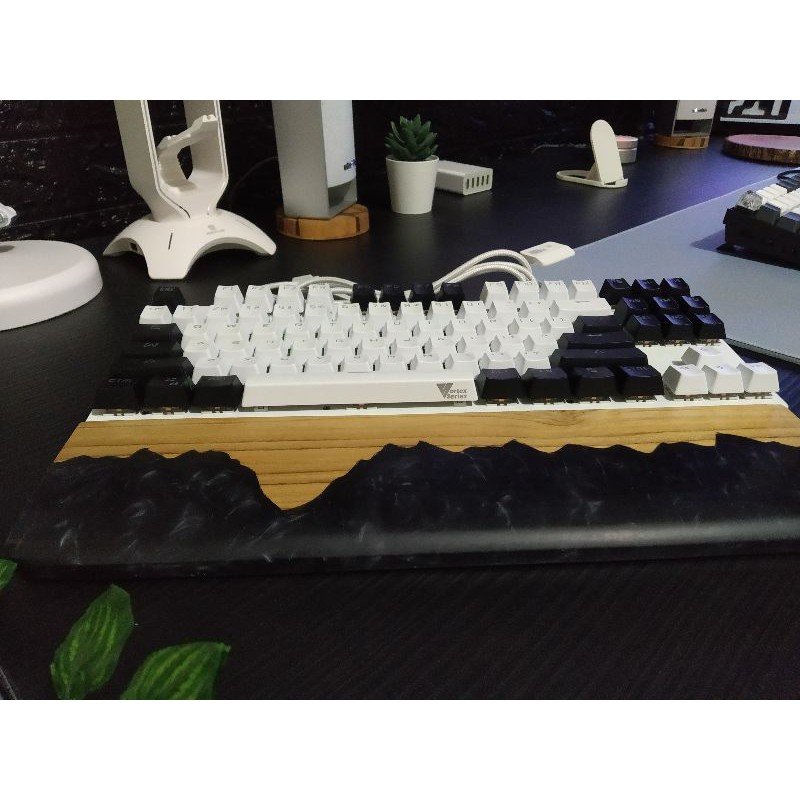 Harga Vortex VX7 White Terbaru Mar 2025 | BigGo Indonesia