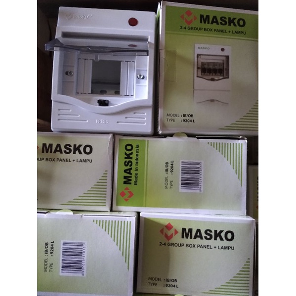 Jual BOX MCB MASKO ISI 4 GRUP TANAM/TEMPEL | Shopee Indonesia