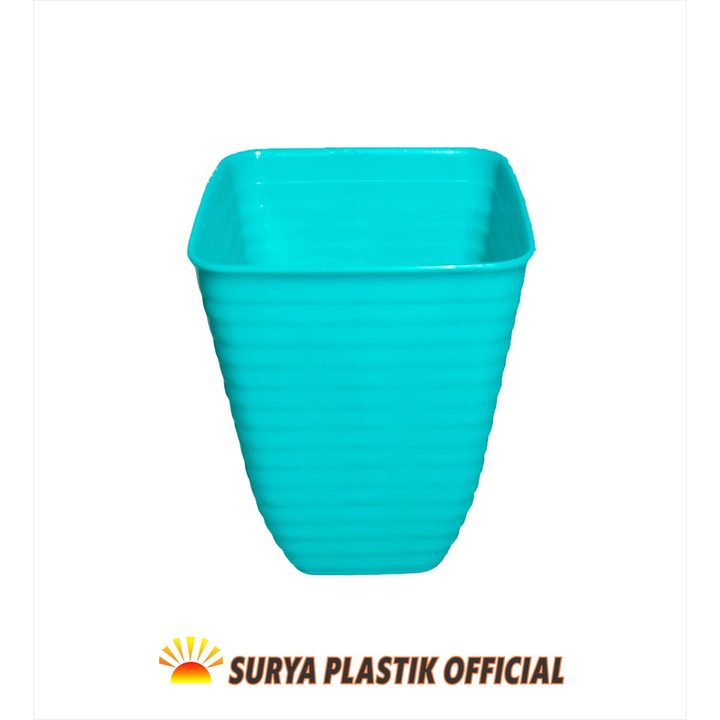 Jual POT BUNGA PLASTIK BOXY GOCCIE 101 WARNA TURKISH | Shopee Indonesia
