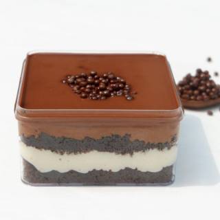 Jual Turkish Dessert Box - Bittersweet by Najla | Shopee Indonesia