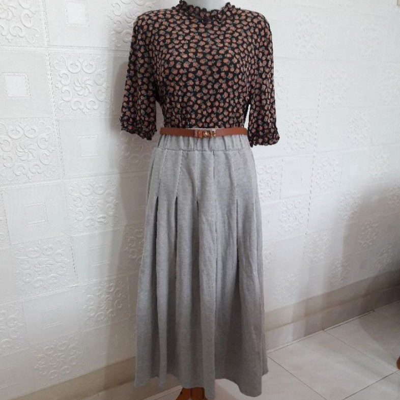 Jual Rok Abu preloved | Shopee Indonesia Jual Rok Abu preloved | Shopee Indonesia